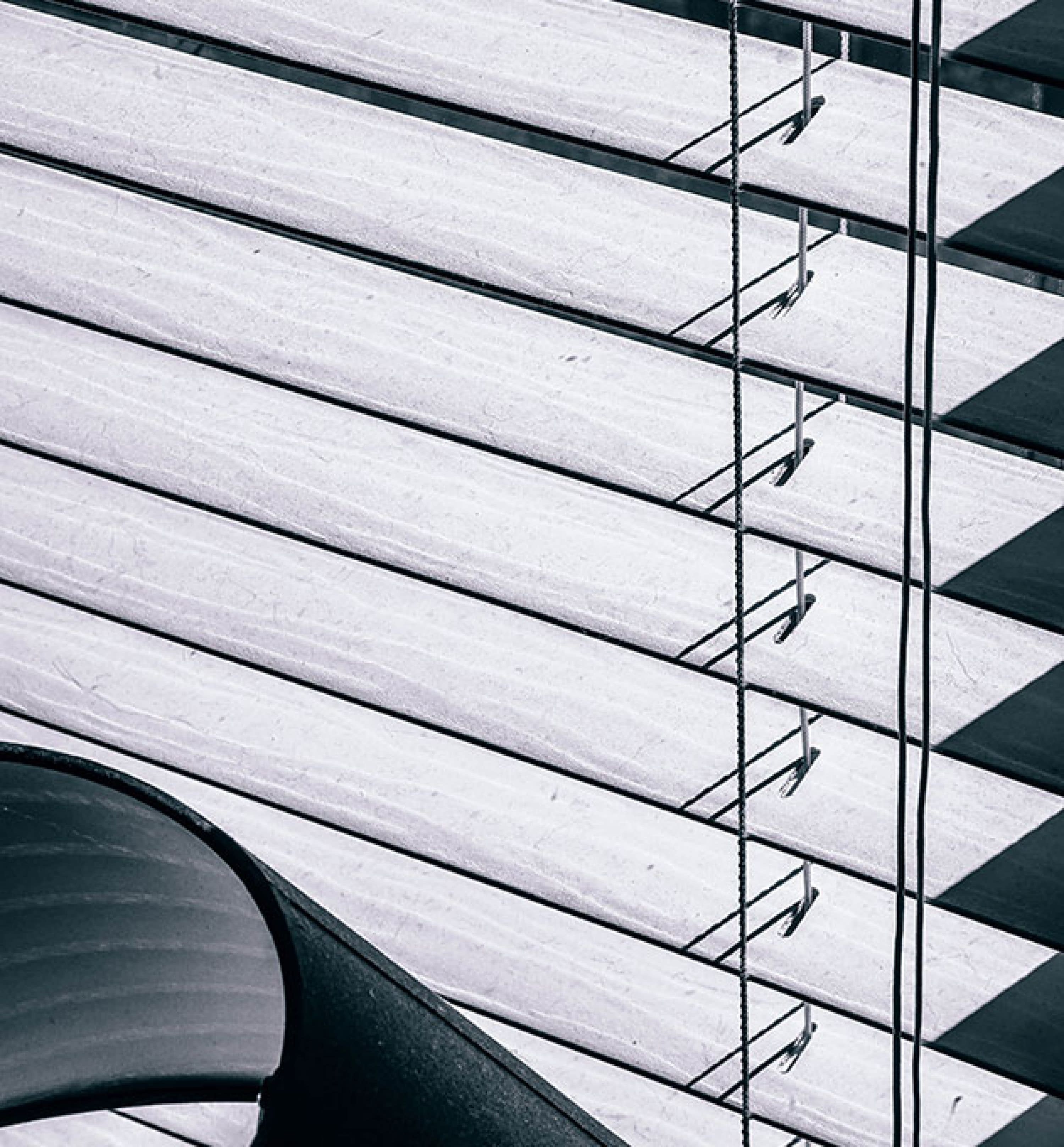 Persienner, rullgardiner, mörkläggningsgardiner